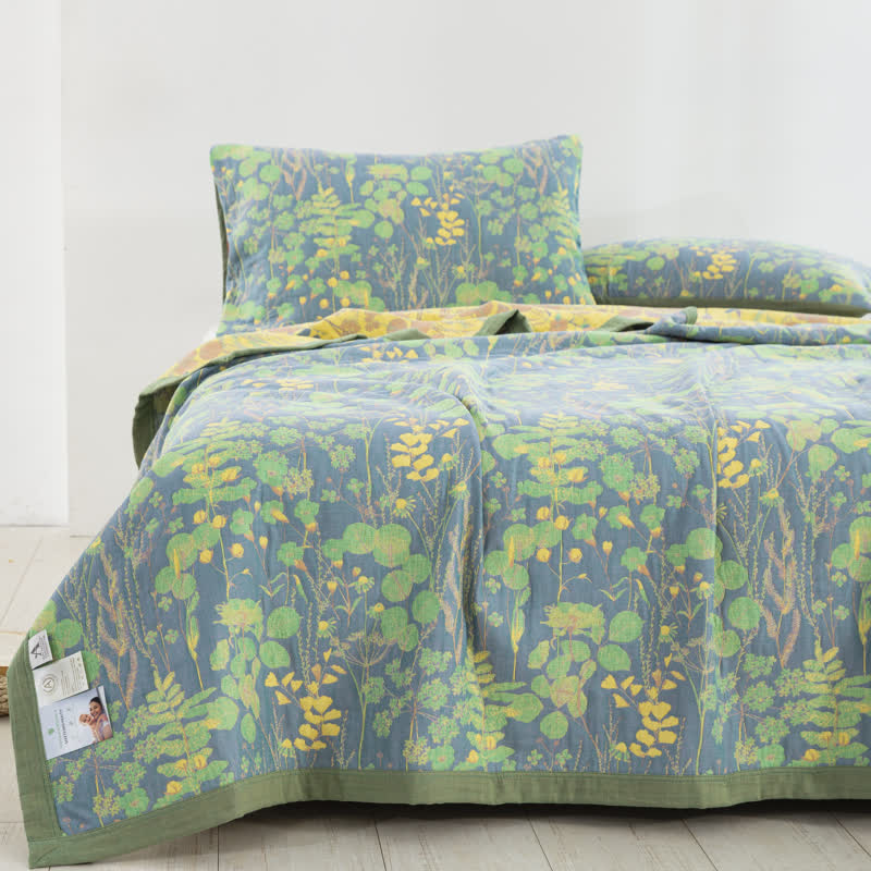 Verdant Bloom Botanical Cotton Quilt – Reversible Gauze Summer Cover – Domisana